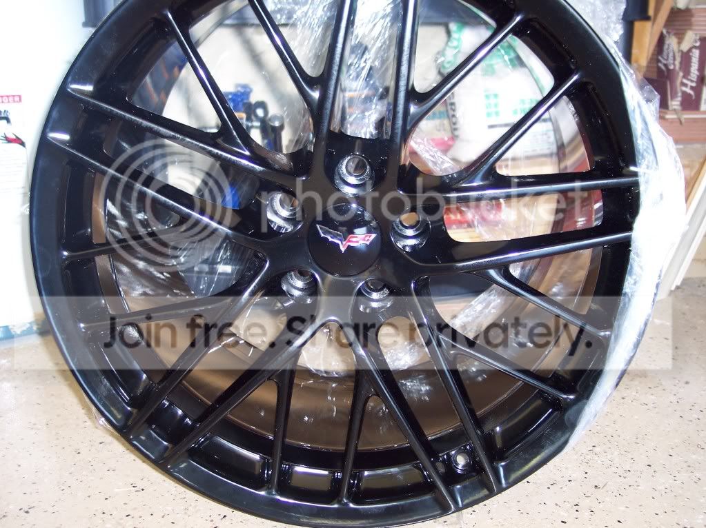 I got my new Carbon Edition ZR1 Wheels. - CorvetteForum - Chevrolet ...